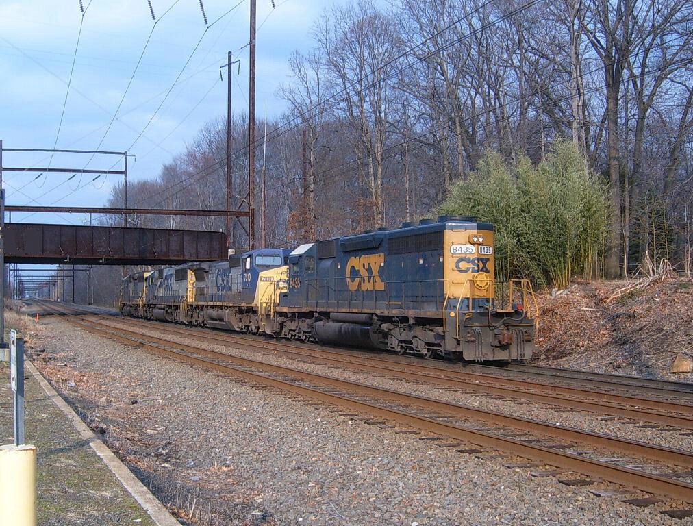 CSX 8435